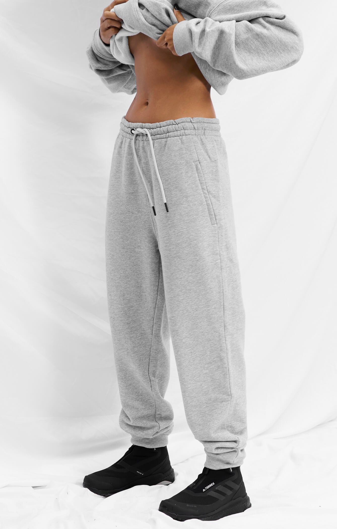 THE A.T.G SWEAT™ TRACK PANT - HEATHER GREY – All Things Golden